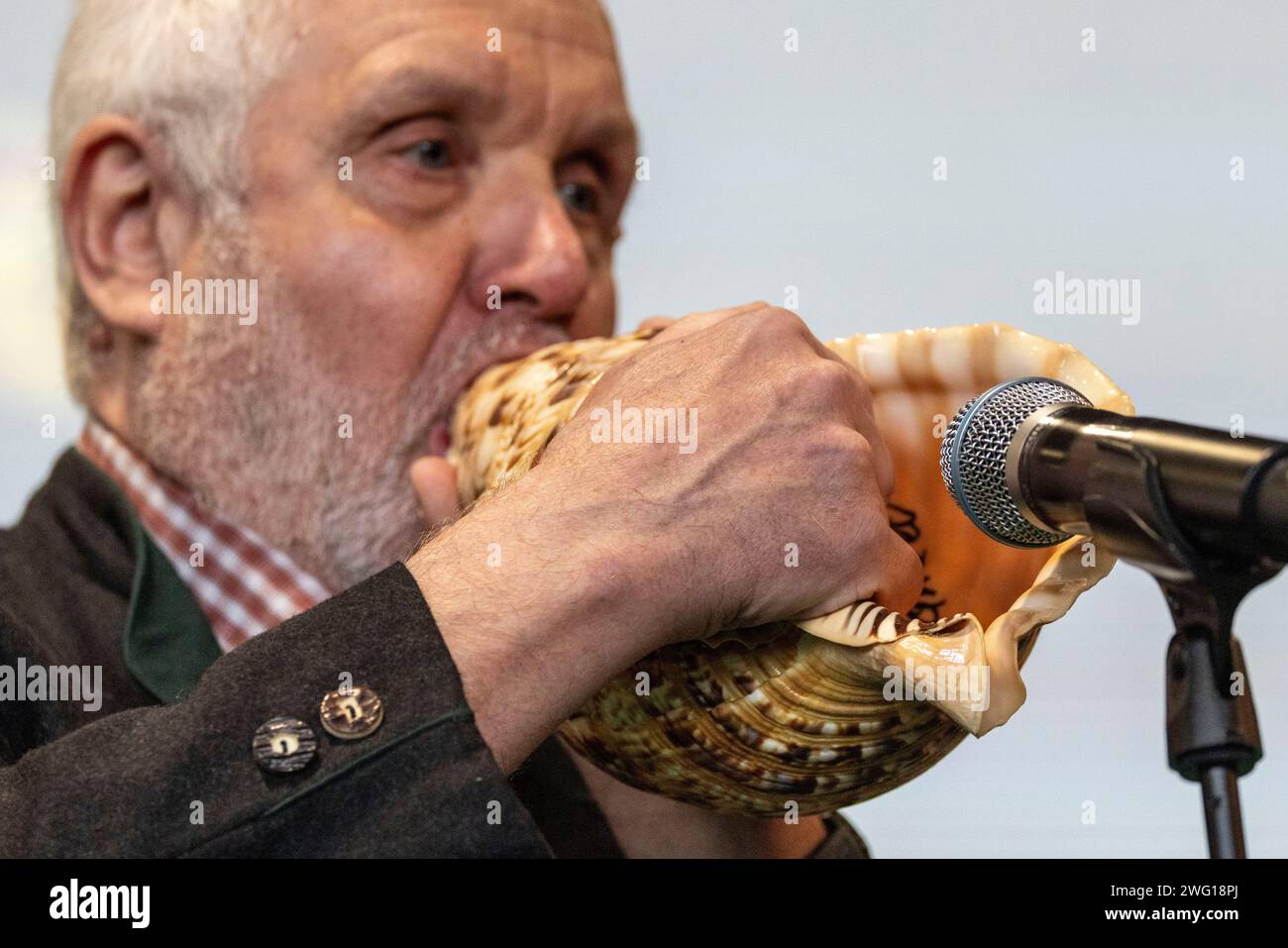 02 February 2024, North Rhine-Westphalia, Dortmund: Participant ...
