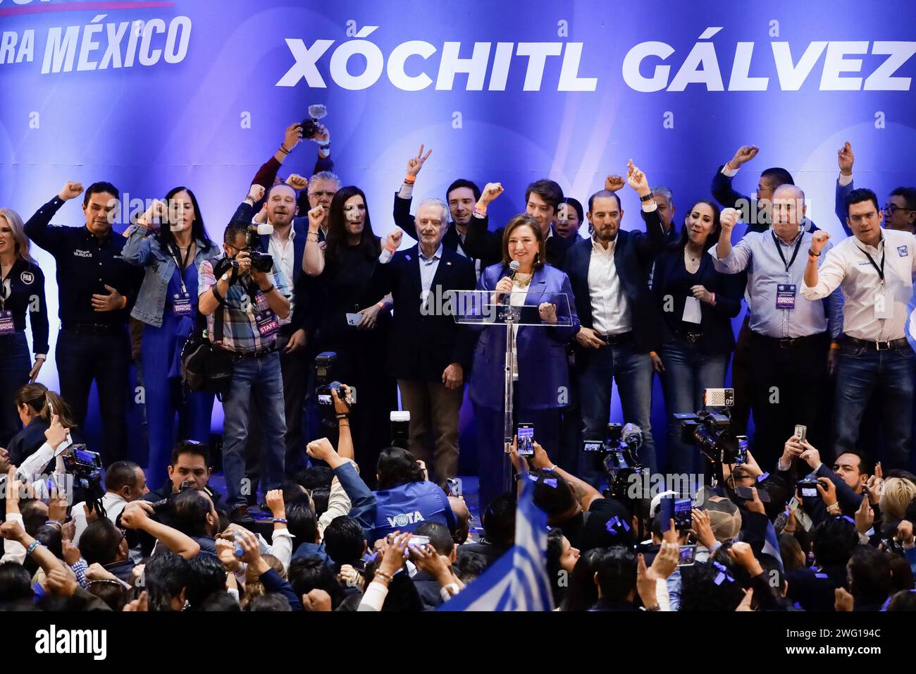 Xochitl Galvez receives Confirmation As Candidate for President of ...