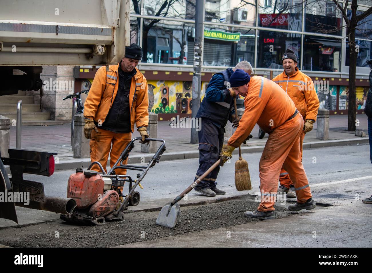 Dirty uniforms hi-res stock photography and images - Alamy