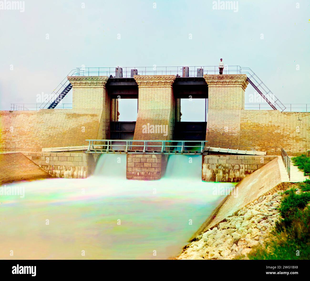 Water supply control of the Sultan-Bentskaya Dam, Murghab Estate ...