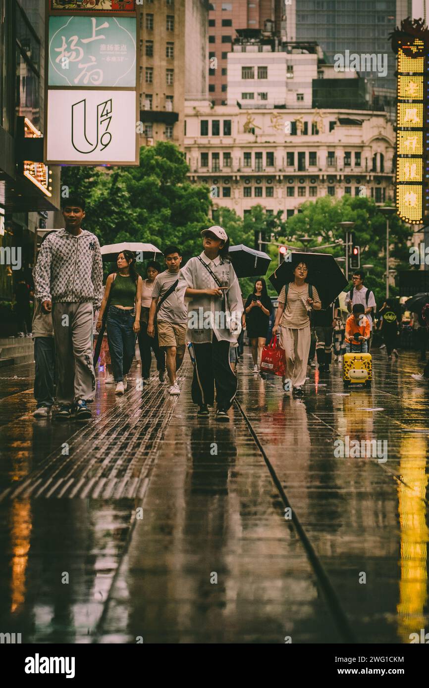 Rainy shanghai city pudong downtown hi-res stock photography and images ...
