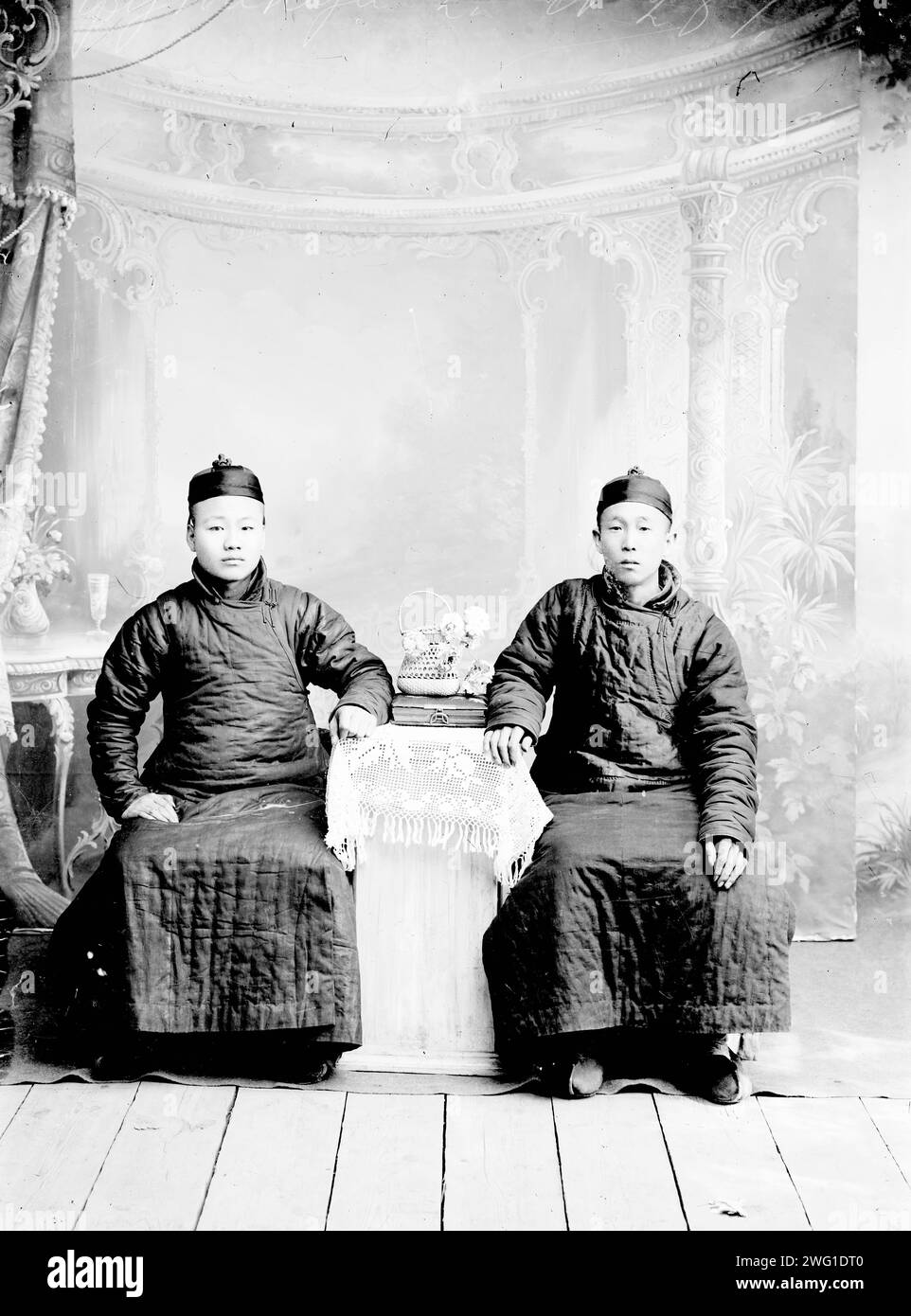 China early 20th century Black and White Stock Photos & Images - Alamy