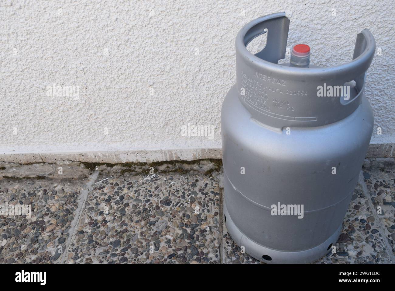Fire and gas cylinder hi-res stock photography and images - Alamy