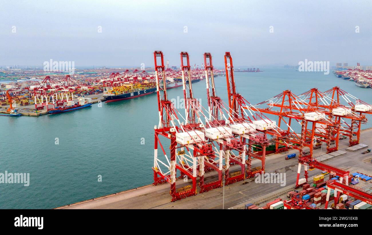 QINGDAO, CHINA - FEBRUARY 2, 2024 - The container loading and unloading ...