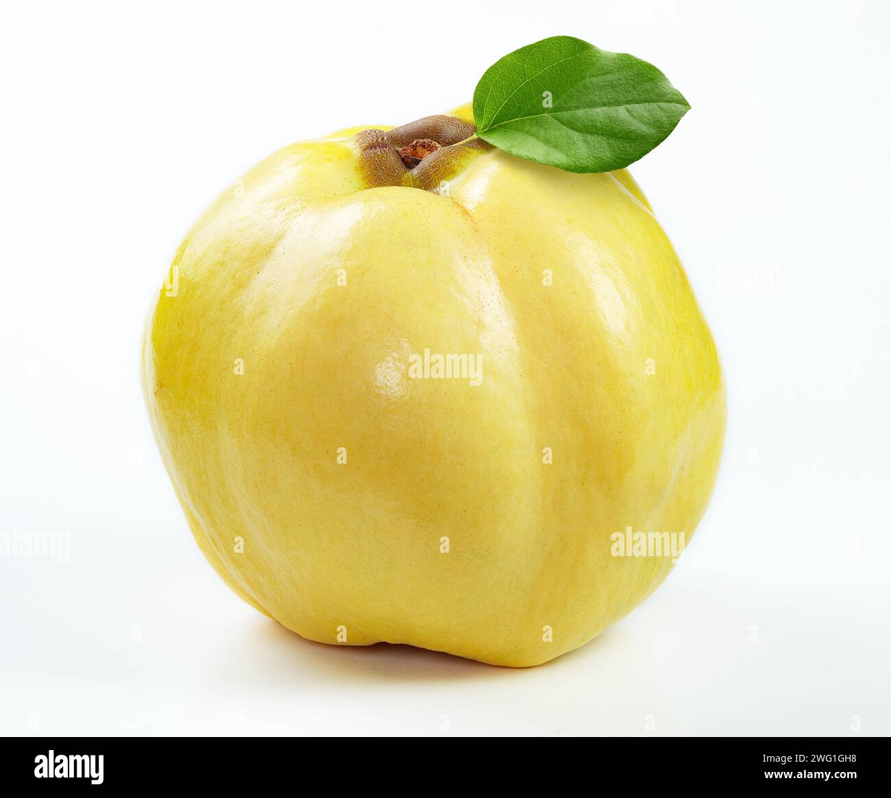 fresh yellow quince with slice isolated white background Stock Photo ...