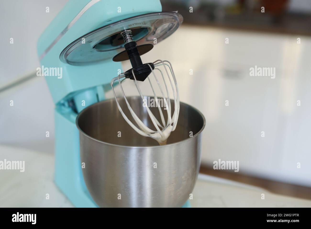 Planetary mixer kitchen equipment hi-res stock photography and images ...