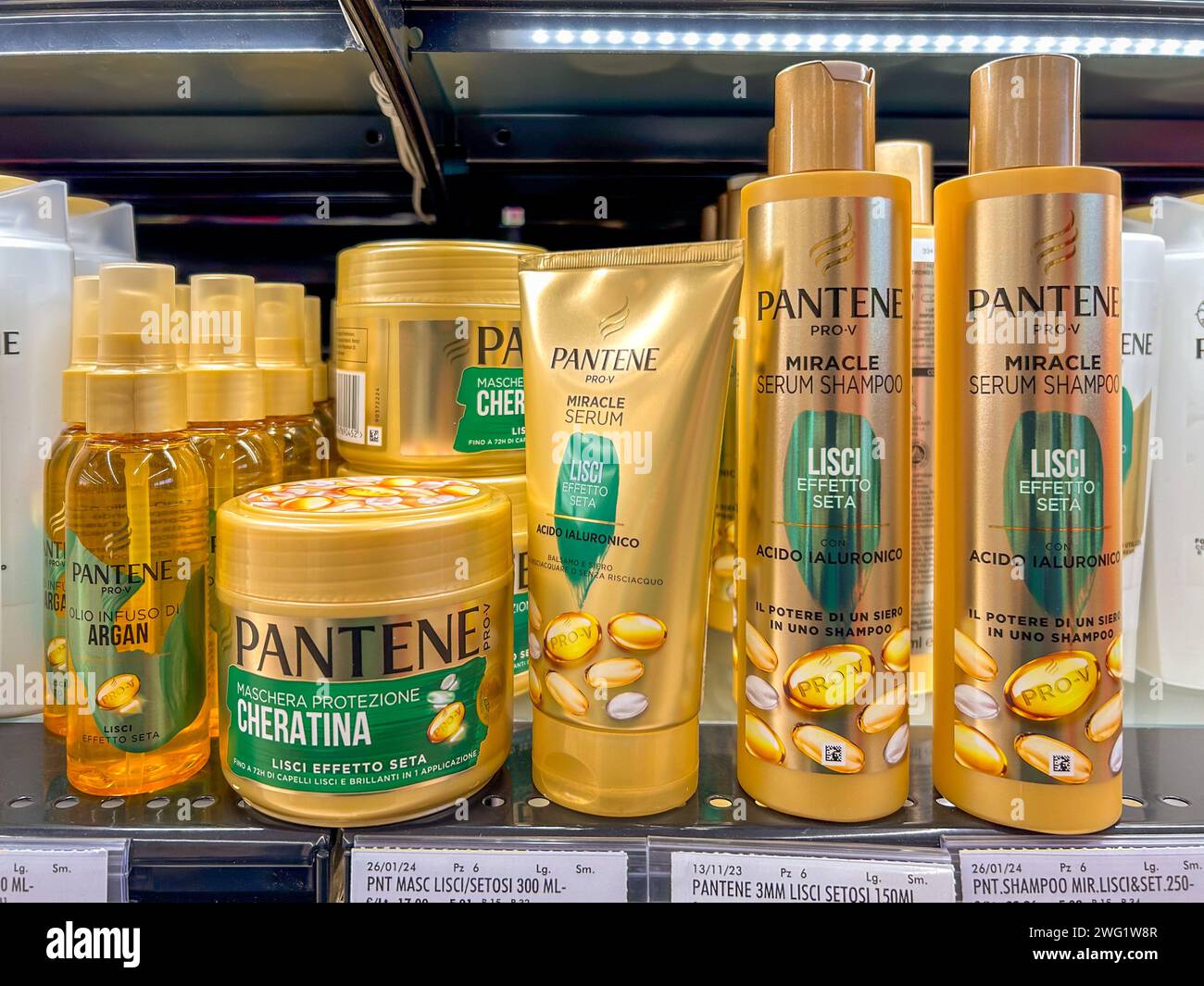 Procter and gamble products hi-res stock photography and images - Alamy