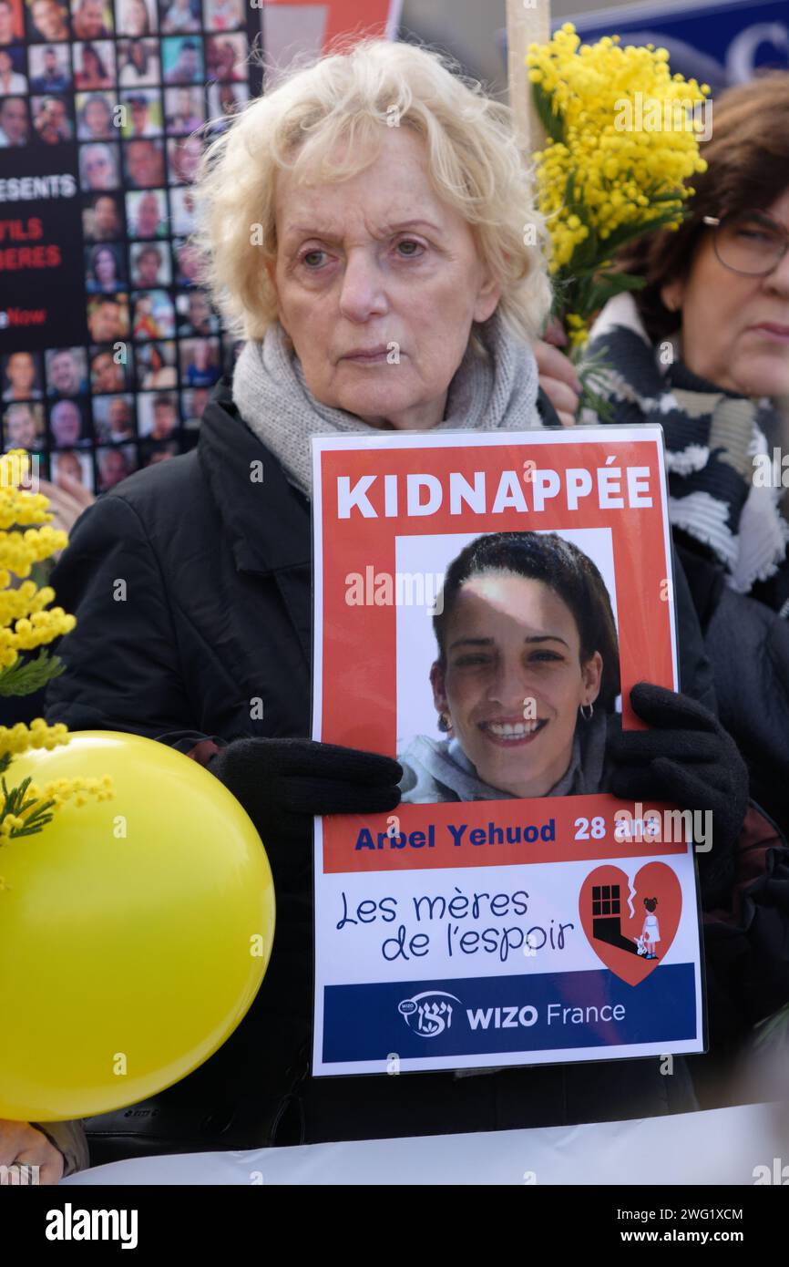 Anne Sinclair et plusieurs personnalités politique sont venus au ...