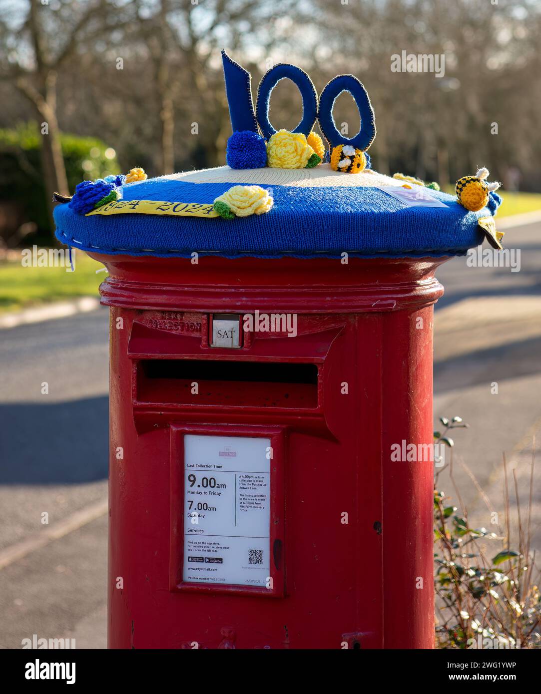 Milton Keynes,UK 2nd Feb 2024.. Traditional Red British Post Box ...