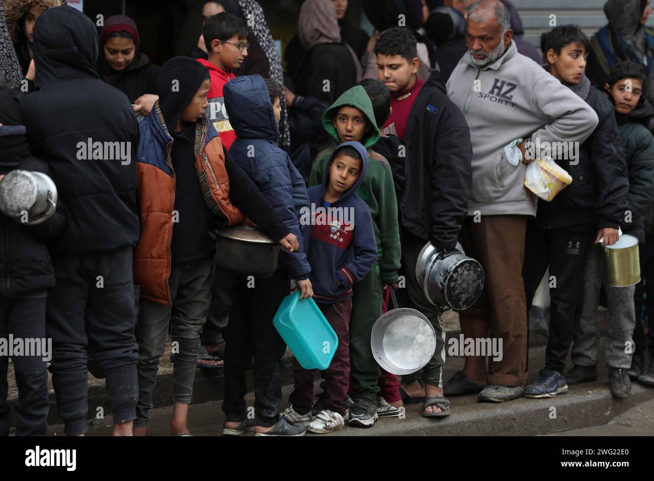 Palestinians including children face extreme hunger as the food ...