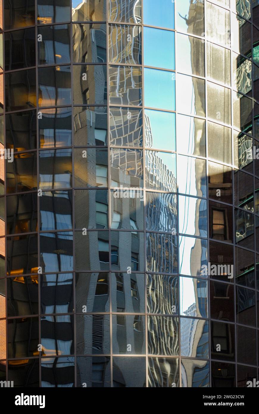 Abstract modern building close hi-res stock photography and images - Alamy