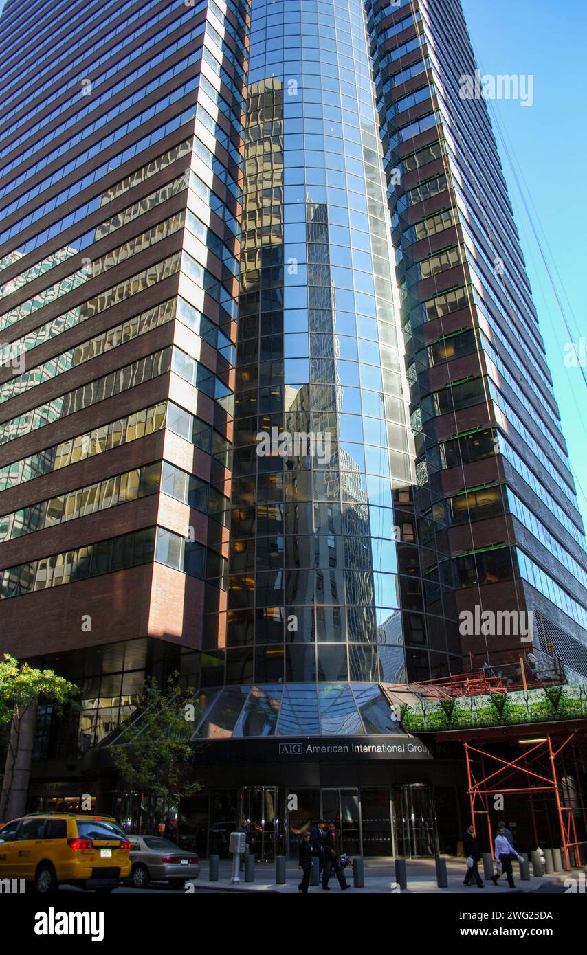 American international group aig building hi-res stock photography and ...