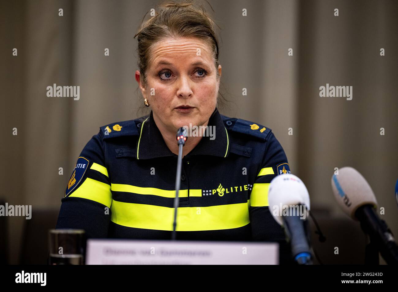 ROTTERDAM - Representatives of the Triangle, deputy mayor Robert Simons ...