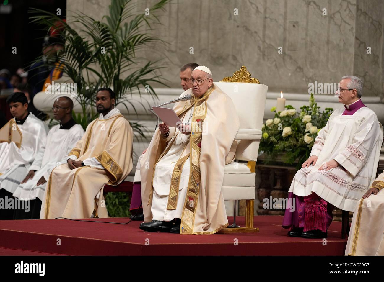 Pope Francis presides over a mass for the religious orders in St. Peter ...