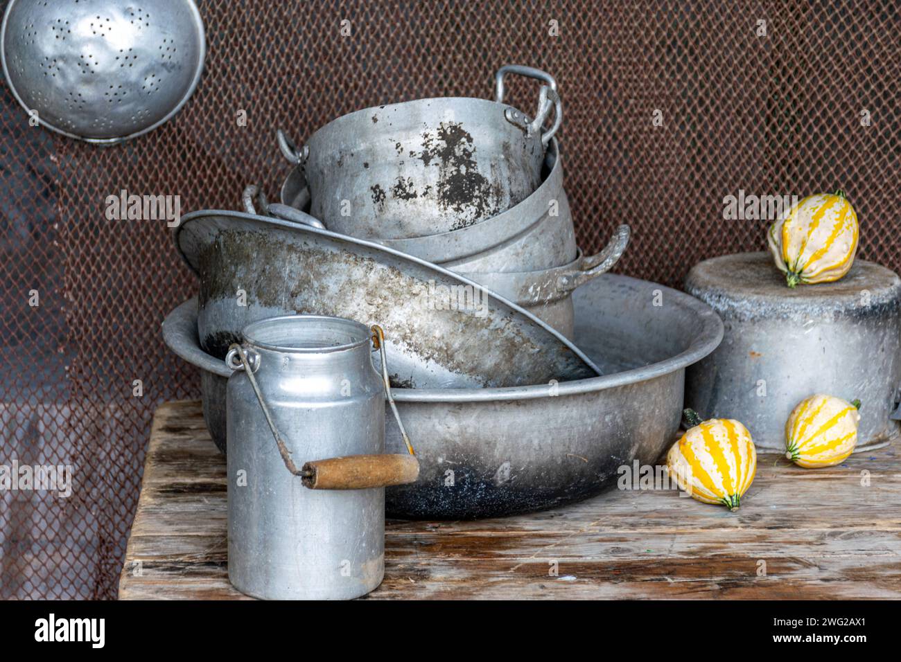Aluminum objects hi-res stock photography and images - Alamy