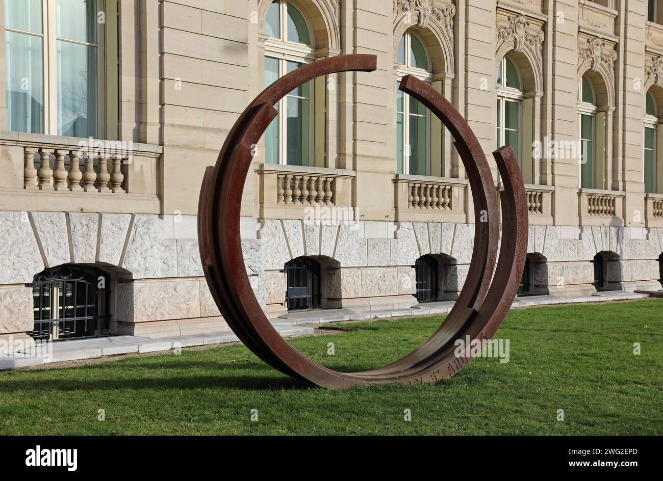 Artwork by French artist Bernar Venet in Luxembourg City Stock Photo ...