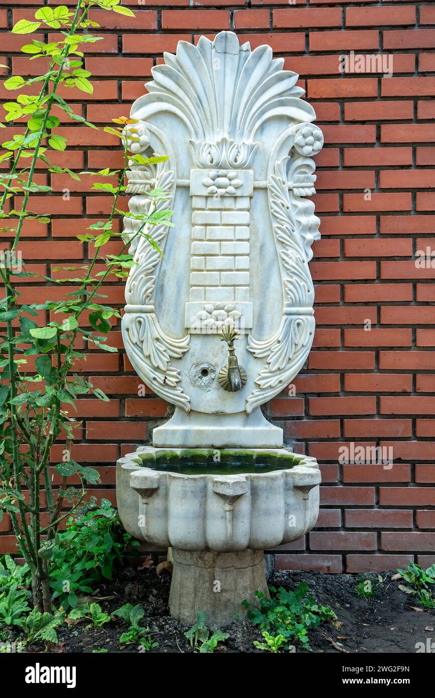 Typical fountains hi-res stock photography and images - Alamy