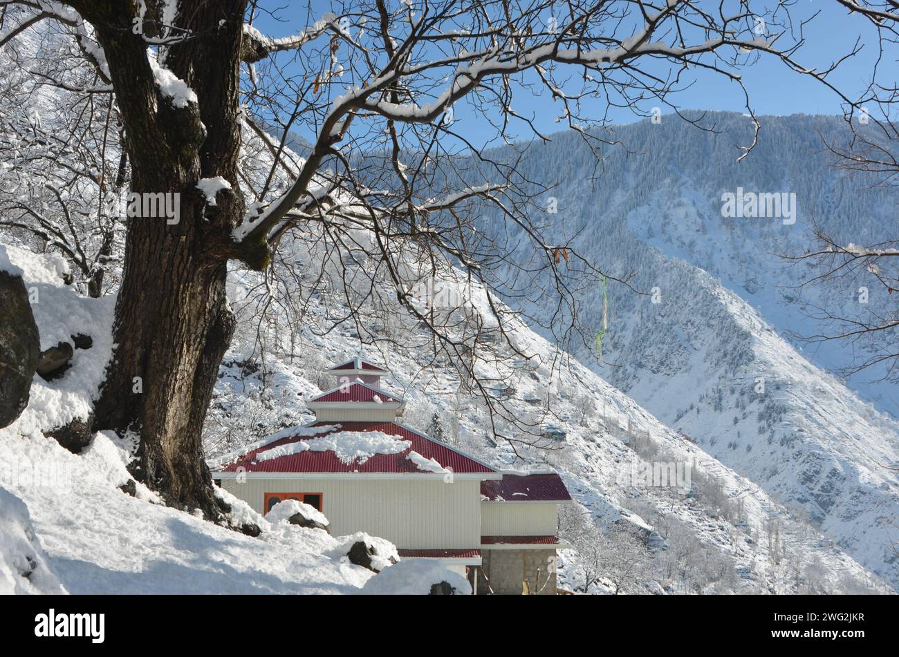 Village kaghan hi-res stock photography and images - Alamy