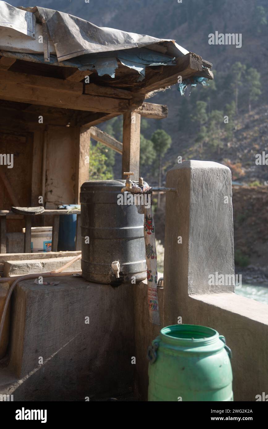 Nepal water supply hi-res stock photography and images - Alamy