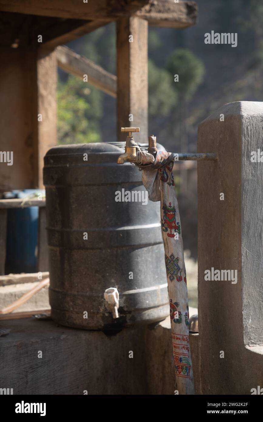 Nepal water supply hi-res stock photography and images - Alamy