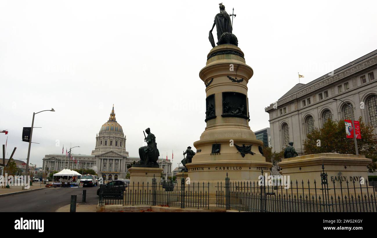 San Francisco, California: San Francisco City Hall view from Pioneer ...