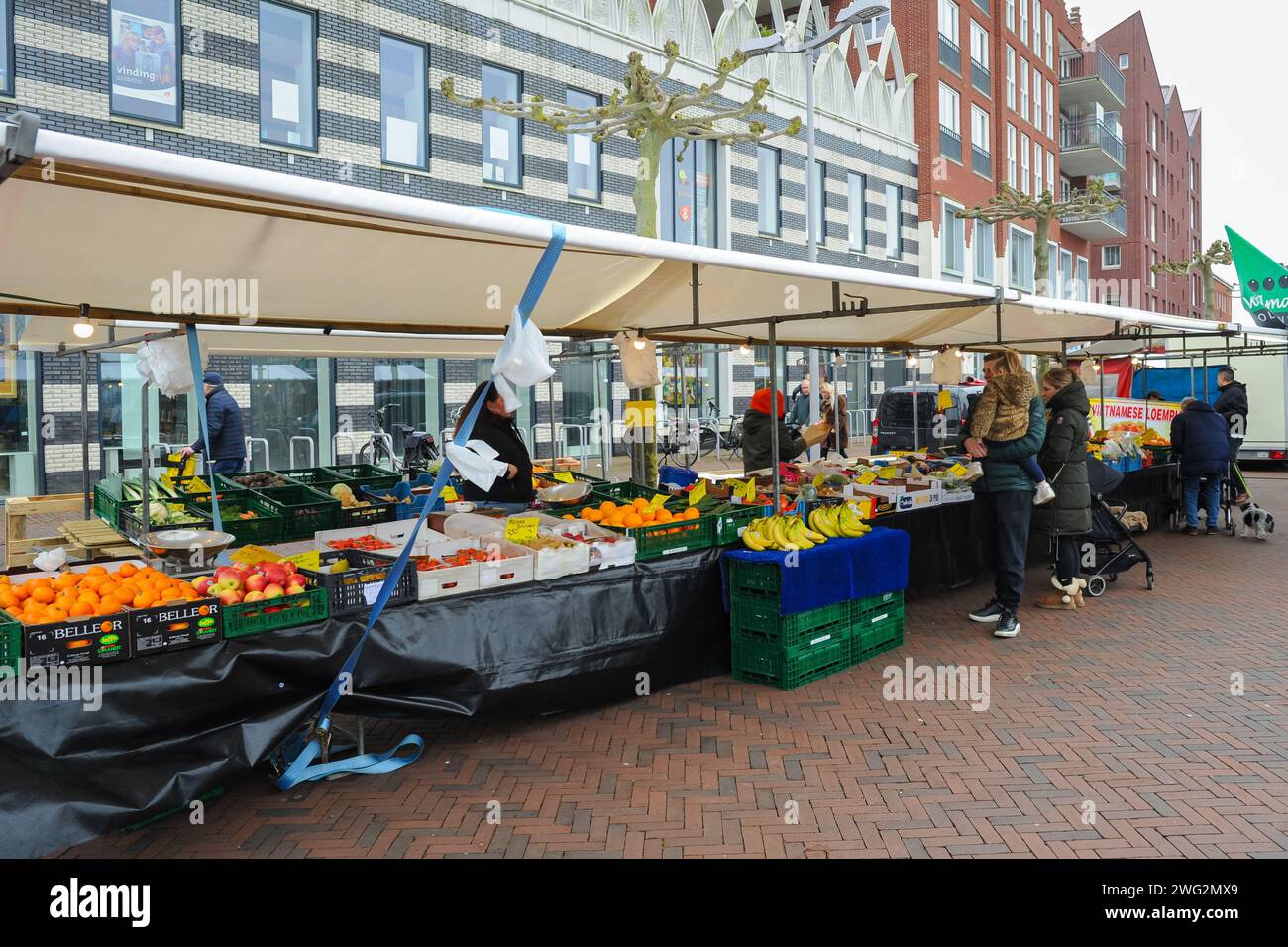 Grocery stand at the Friday market in Waddinxveen, Netherlands Stock ...