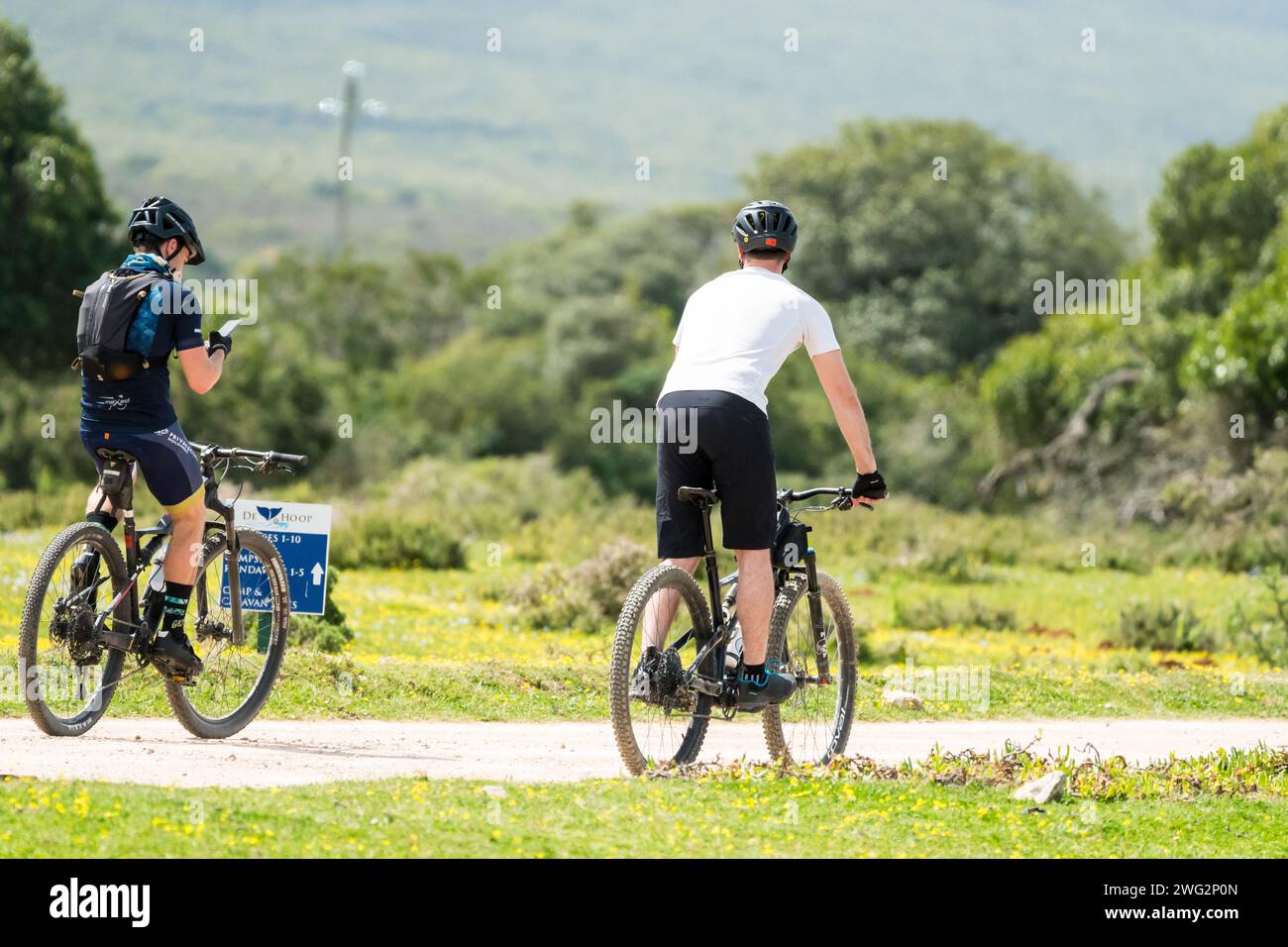 Cycling through nature hi-res stock photography and images - Alamy