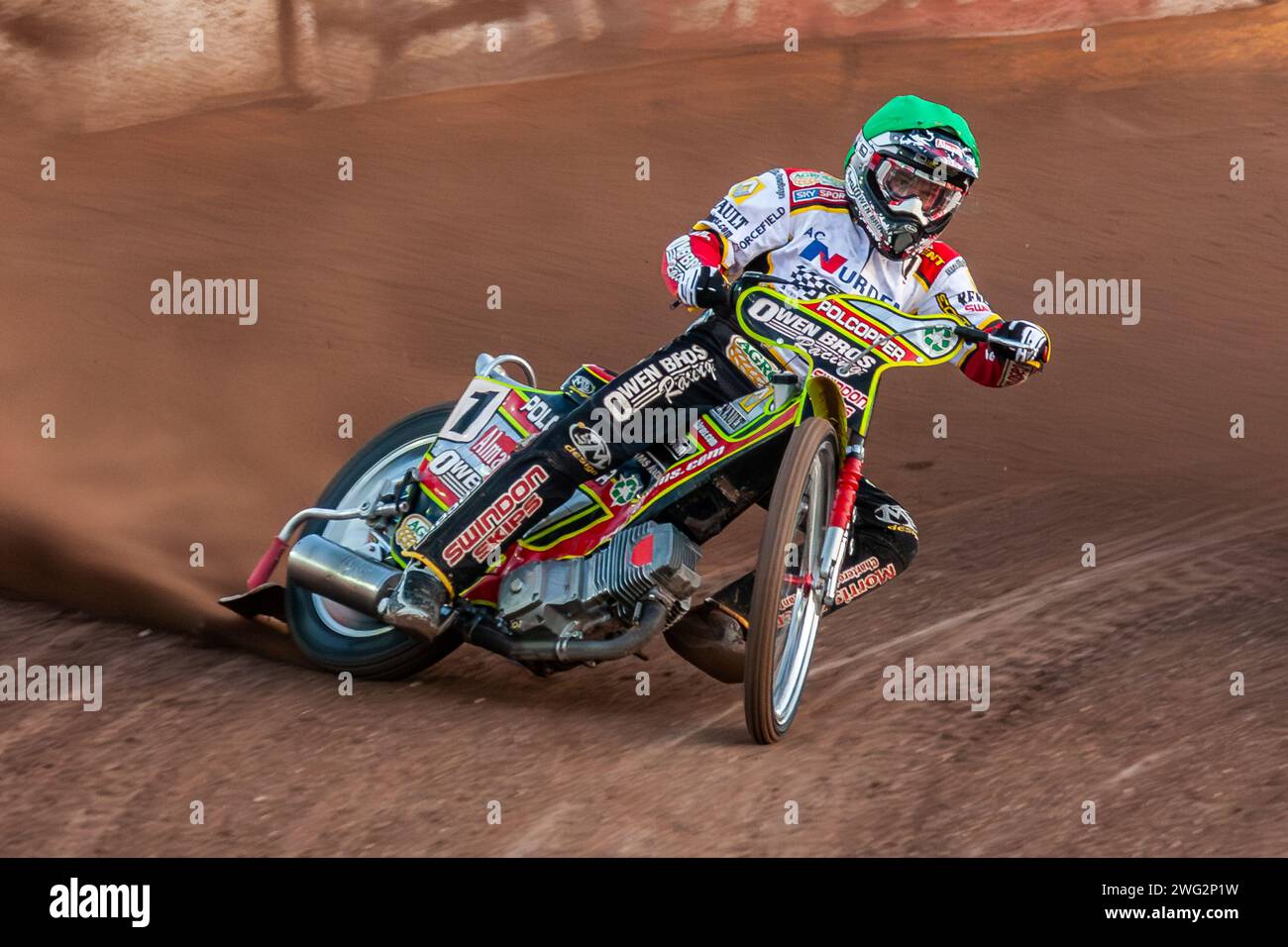 Leigh Adams - Australian speedway rider portrait - in Swindon Robins ...