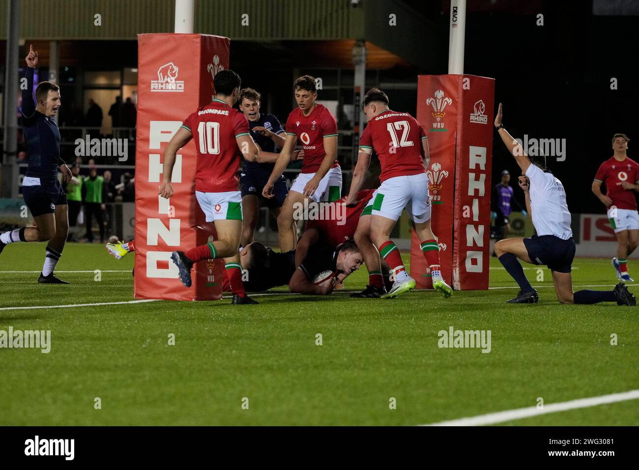 Colwyn Bay, UK. 31st Aug, 2023. Kerr Yule of Scotland U20's dives over ...