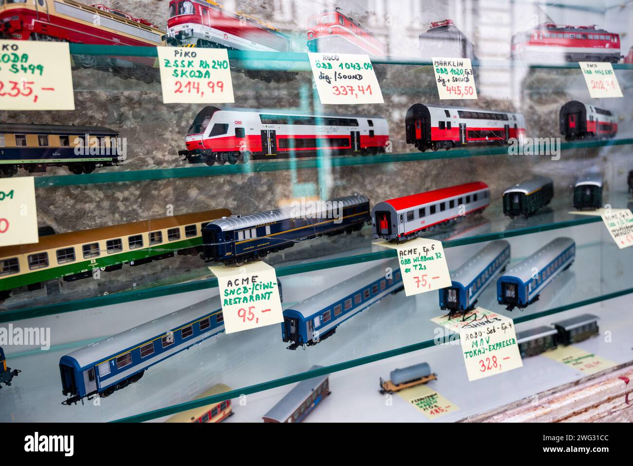 Engines 01 hi-res stock photography and images - Alamy