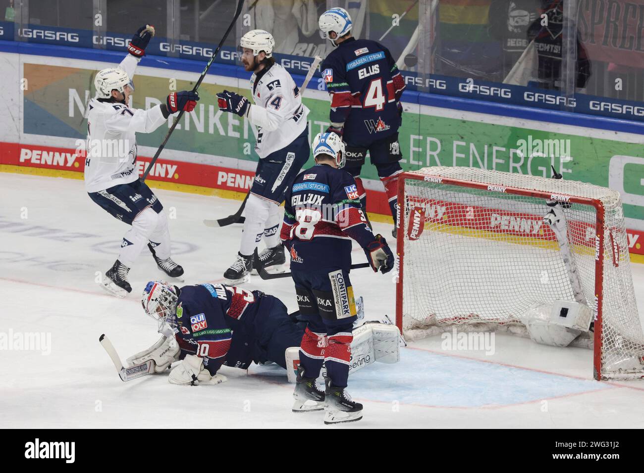 Berlin, Deutschland. 02nd Feb, 2024. 02.02.2024, Mercedes-Benz-Arena ...