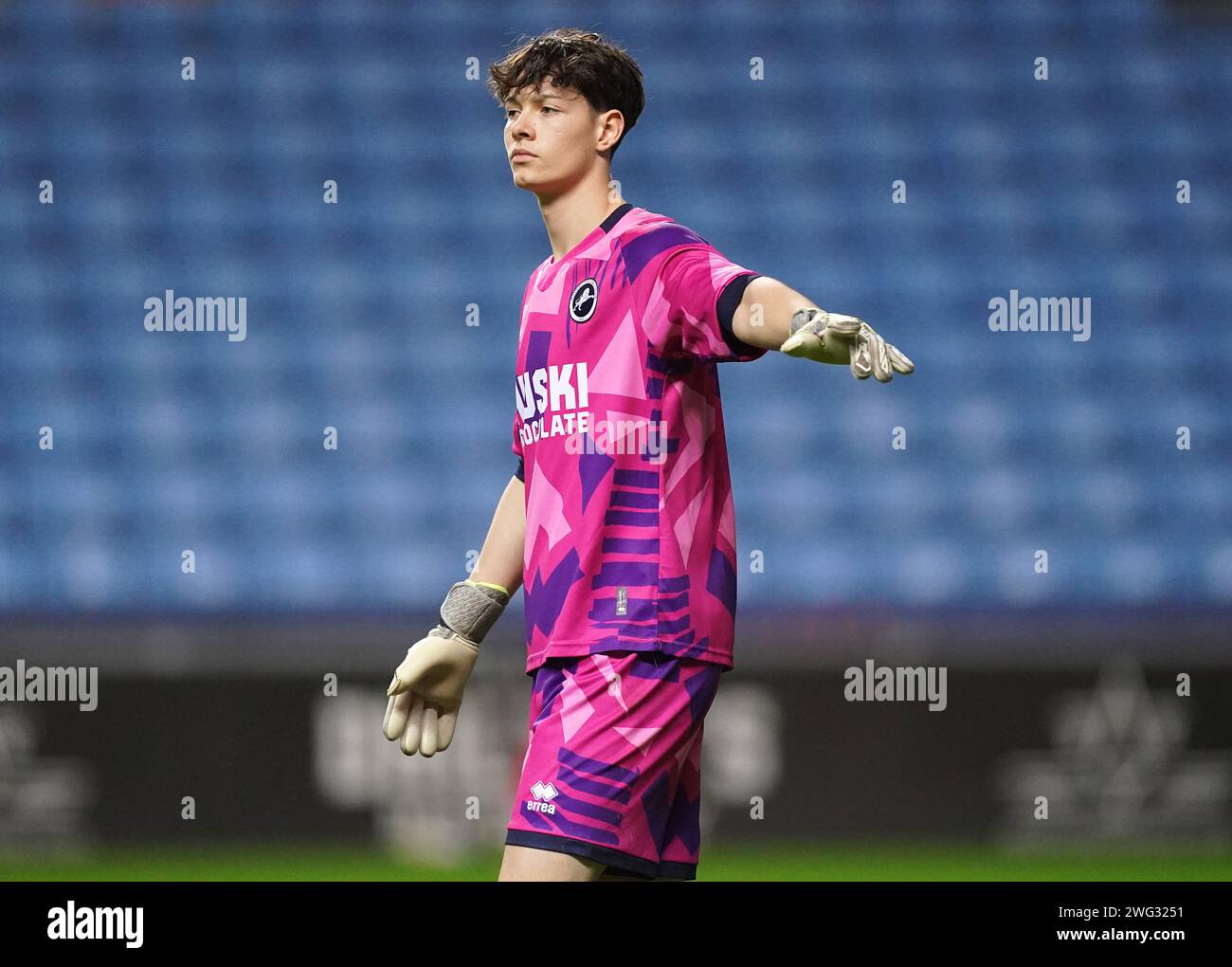Football youth millwall hi-res stock photography and images - Alamy