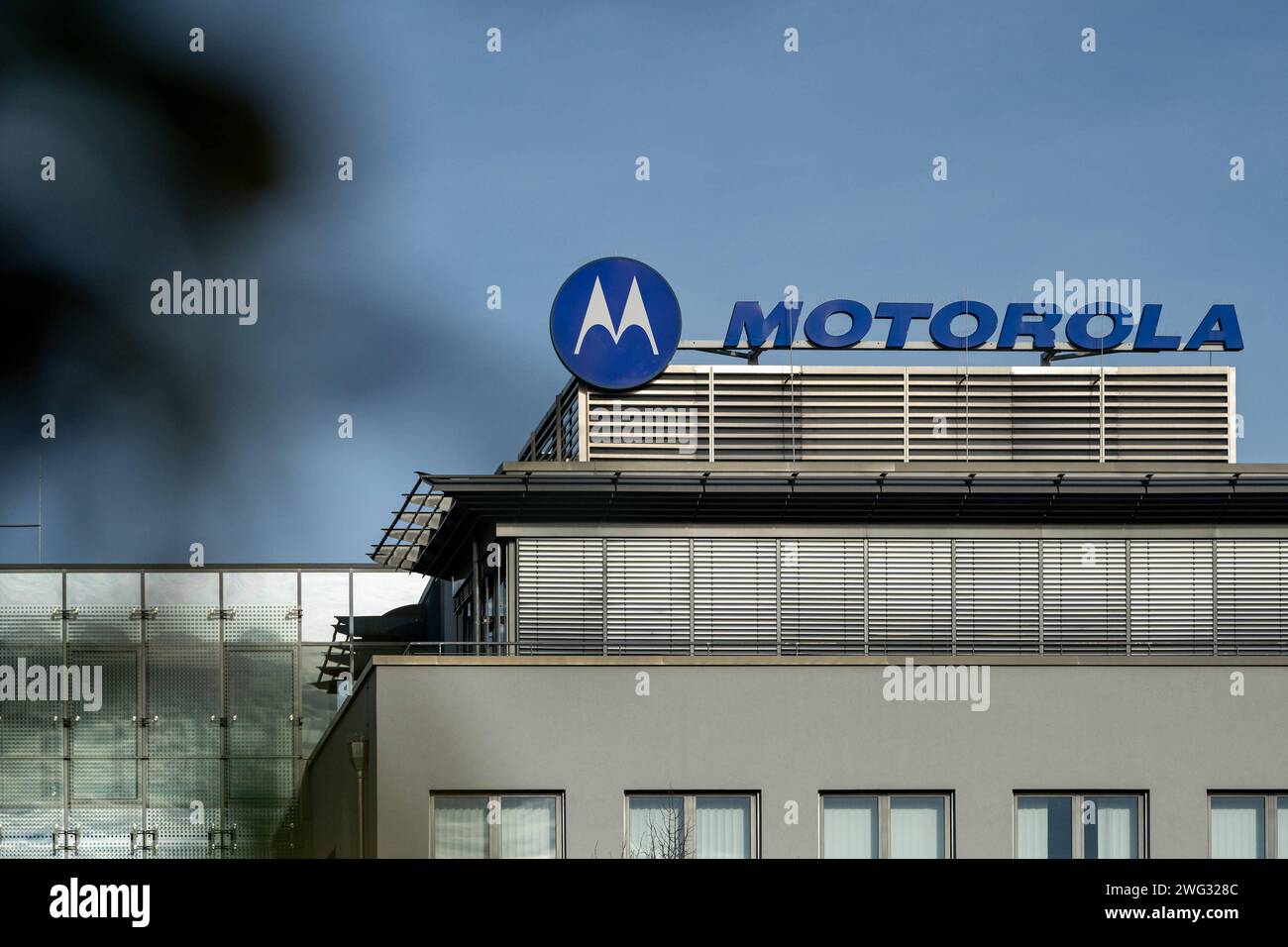 Motorola-Logo auf Gebäude 02.02.2024, Idstein: Symbolfoto ...