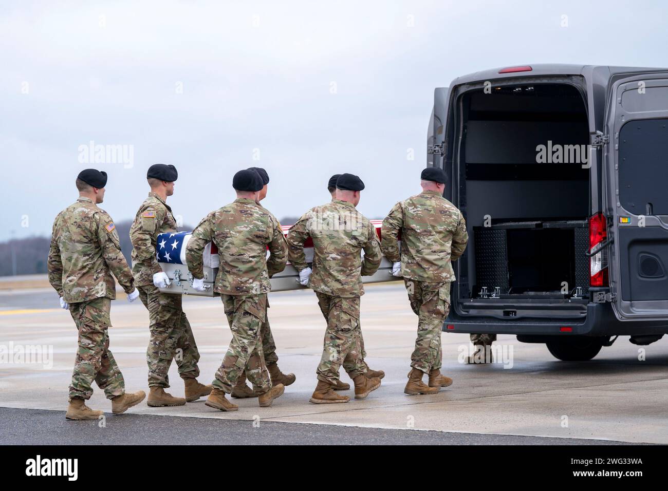 Dover, United States. 02nd Feb, 2024. A U.S. Army carry team loads a ...