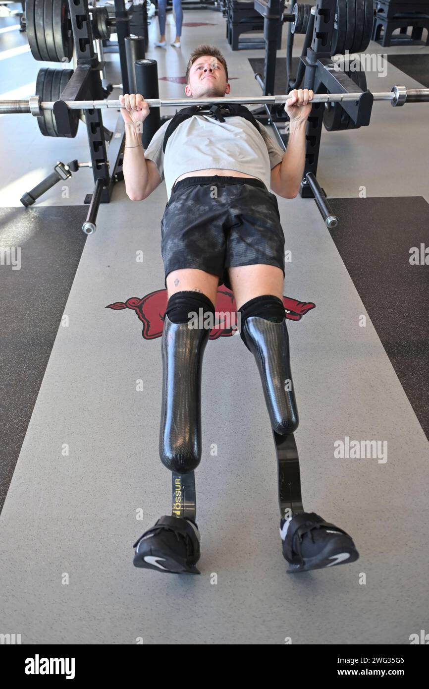Paralympian sprinter Hunter Woodall, works out at the Frank O'Mara ...