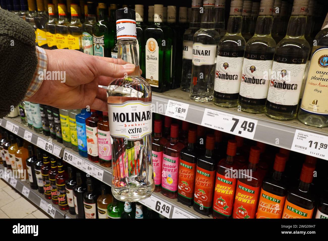 Bottles of sambuca hi-res stock photography and images - Alamy