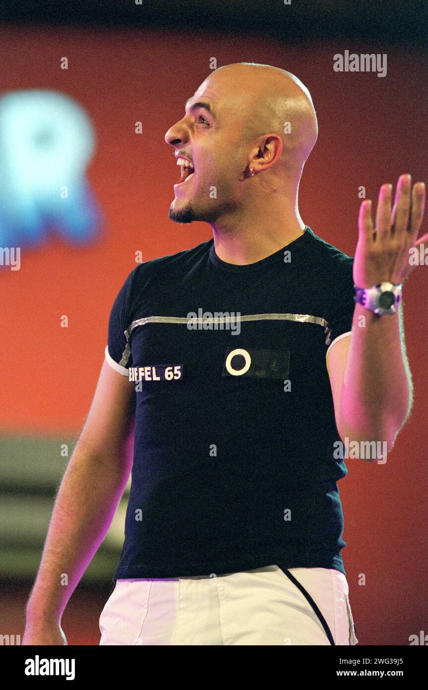 Eiffel 65 photographs 2000 hi-res stock photography and images - Alamy