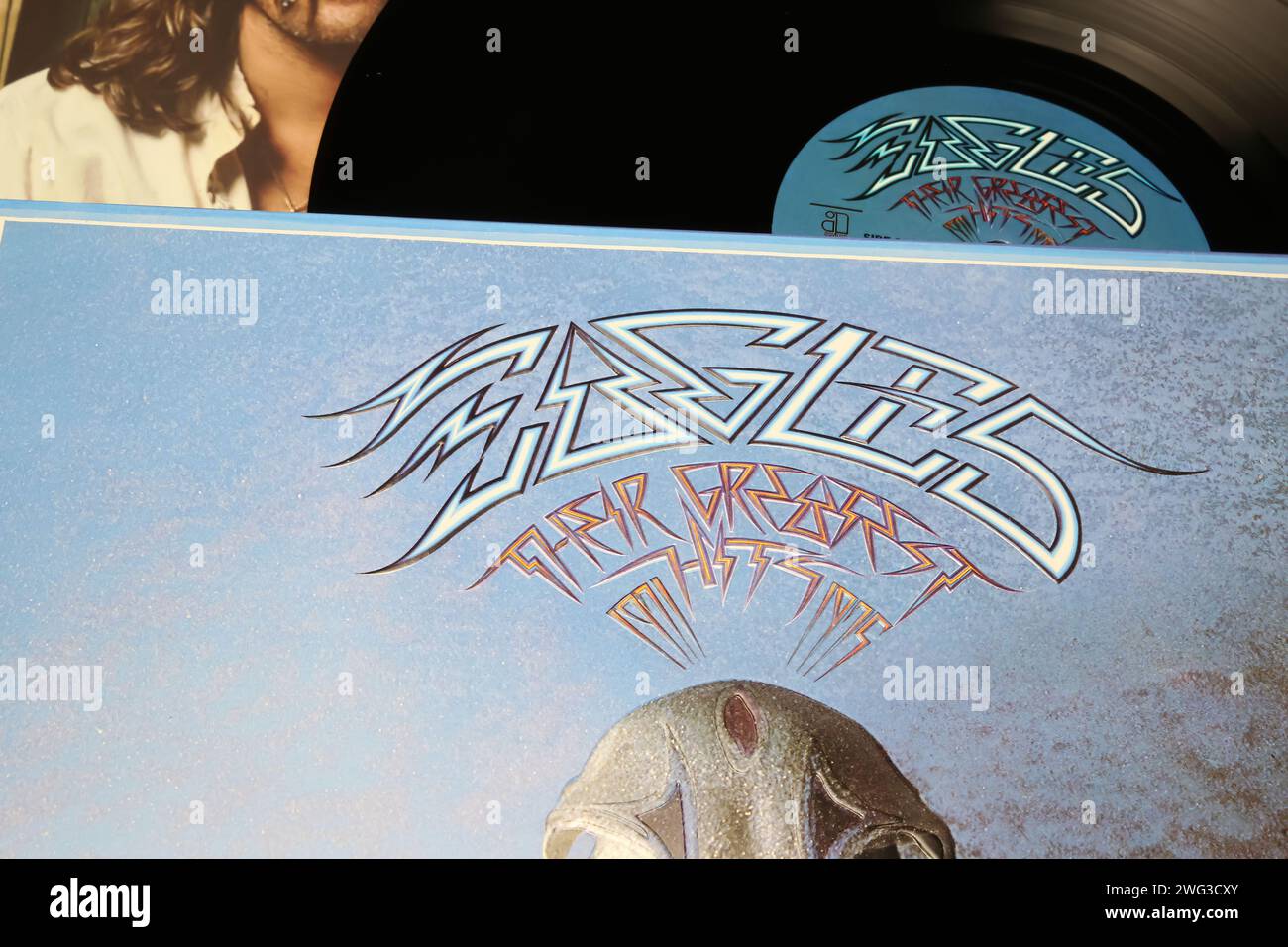 The eagles album cover hi-res stock photography and images - Alamy