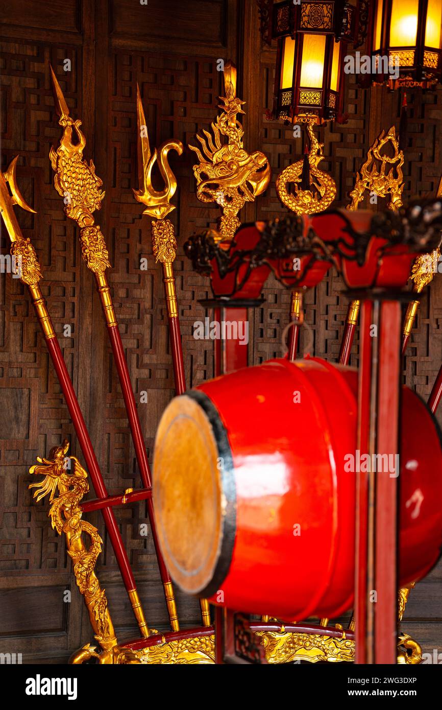 Ancient Vietnamese weapon in Grand World Phu Quoc Stock Photo - Alamy