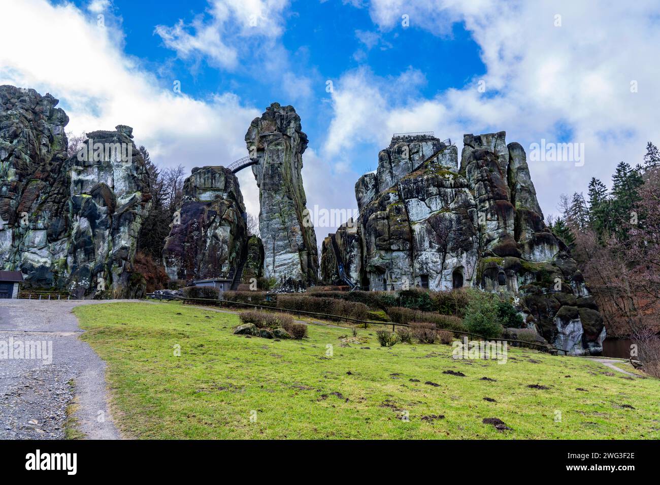 Die Externsteine, eine Sandstein Felsformtation, im Teutoburger Wald ...