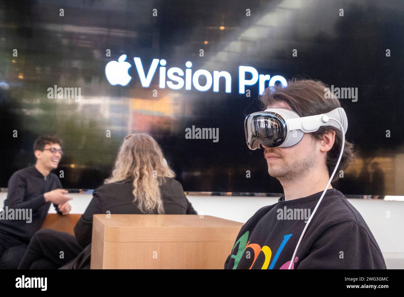 Los Angeles, United States. 02nd Feb, 2024. A customer tries the Vision ...