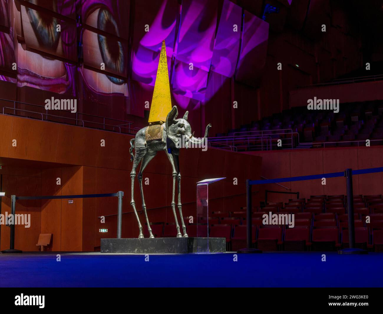 01.02.2024, München, Gasteig, Weltpremiere Dali: Spellbound - Die ...