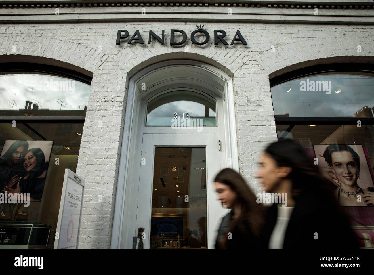 Washington, United States. 02nd Feb, 2024. People walk past a Pandora ...