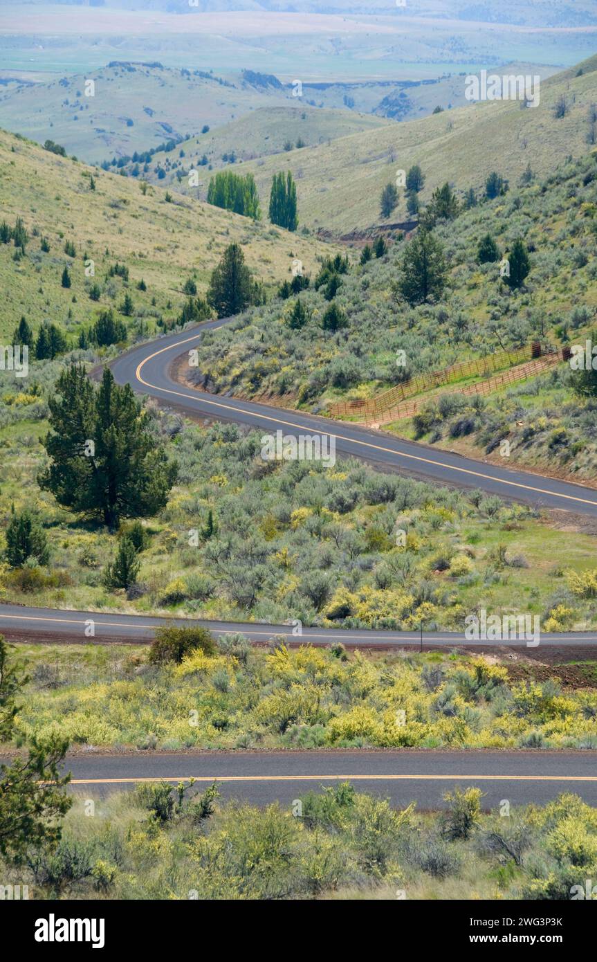 Byway curves, Wasco County, Journey through Time National Scenic Byway ...