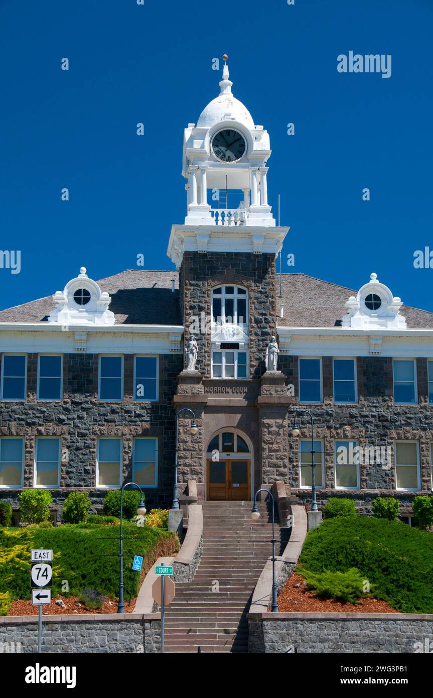 Courthouse, Blue Mountain National Scenic Byway, Heppner, Oregon Stock ...