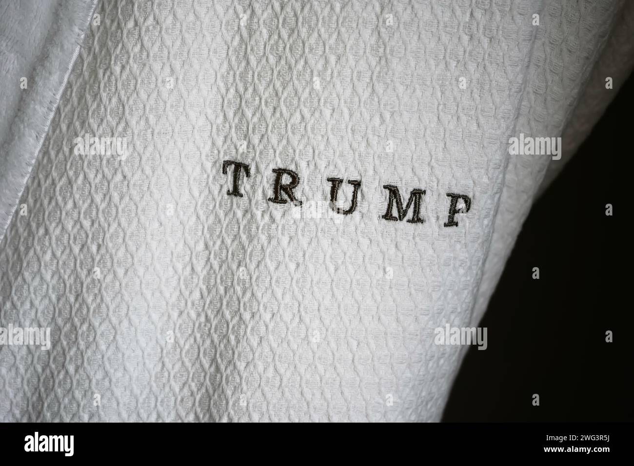 Lxr business logo hi-res stock photography and images - Alamy