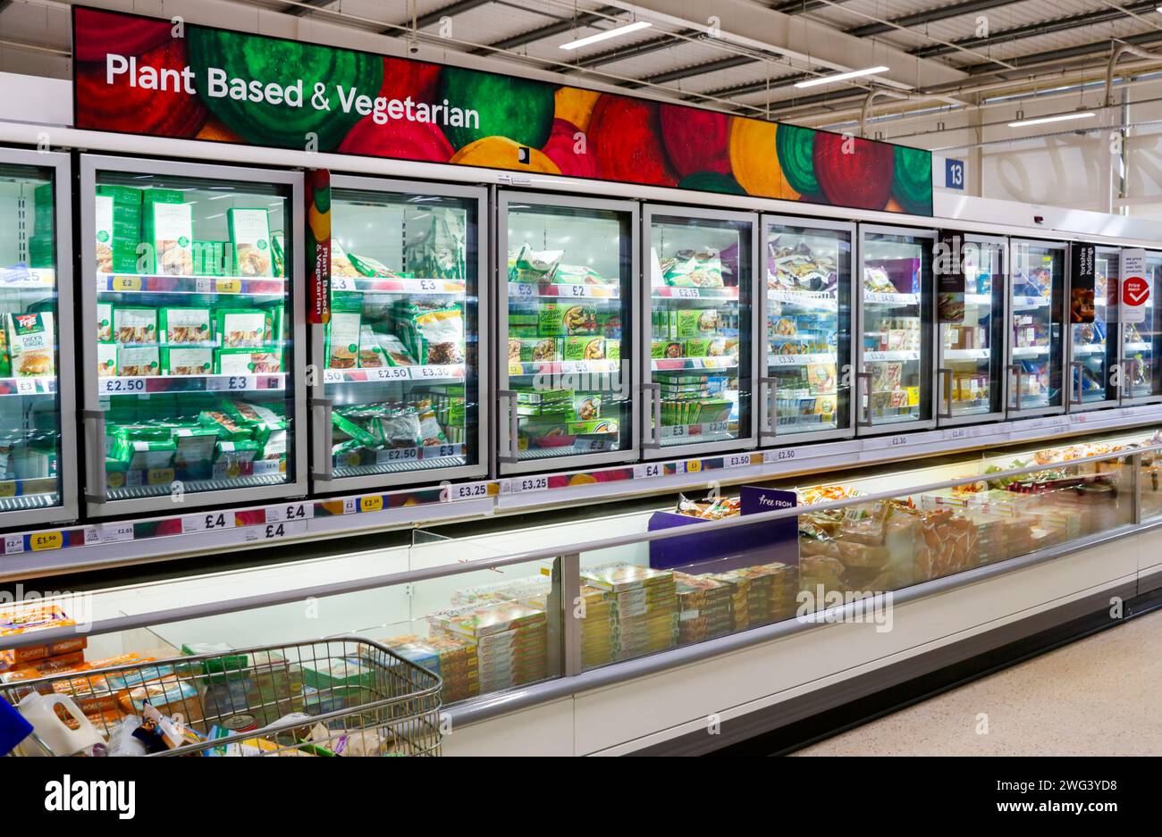 Vegetarian aisle in supermarket Stock Photo - Alamy