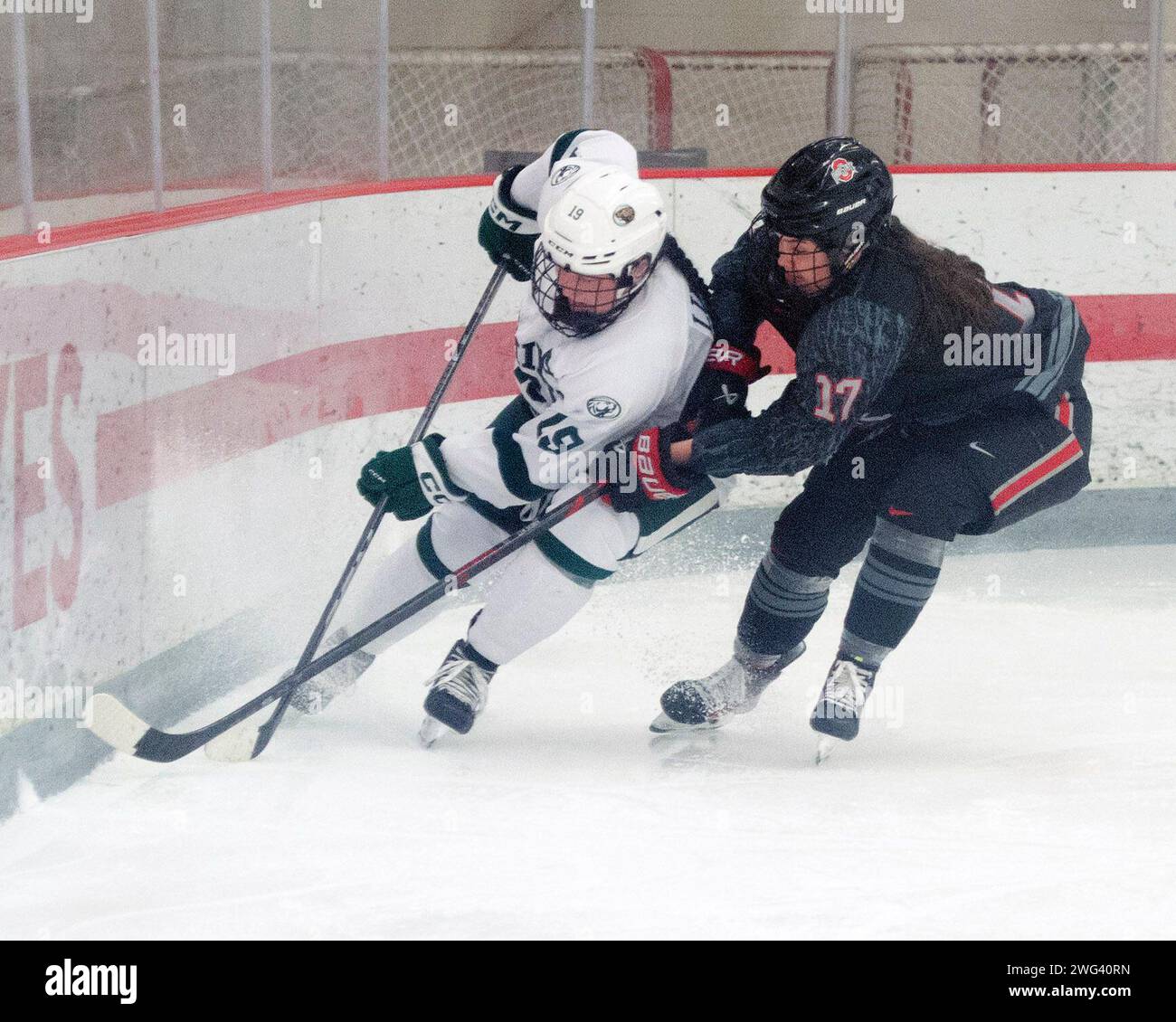 February 2, 2024: Ohio State Buckeyes forward Jocelyn Amos (17) fights ...