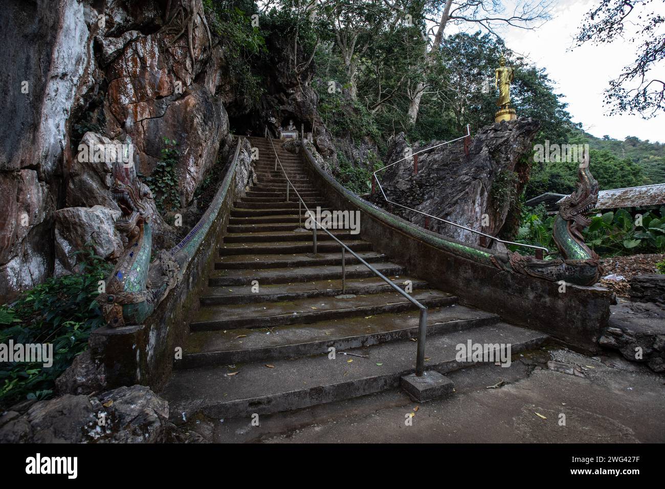 Mae Sai, Thailand. 17th Jan, 2024. Entrance to one of the caves at the ...