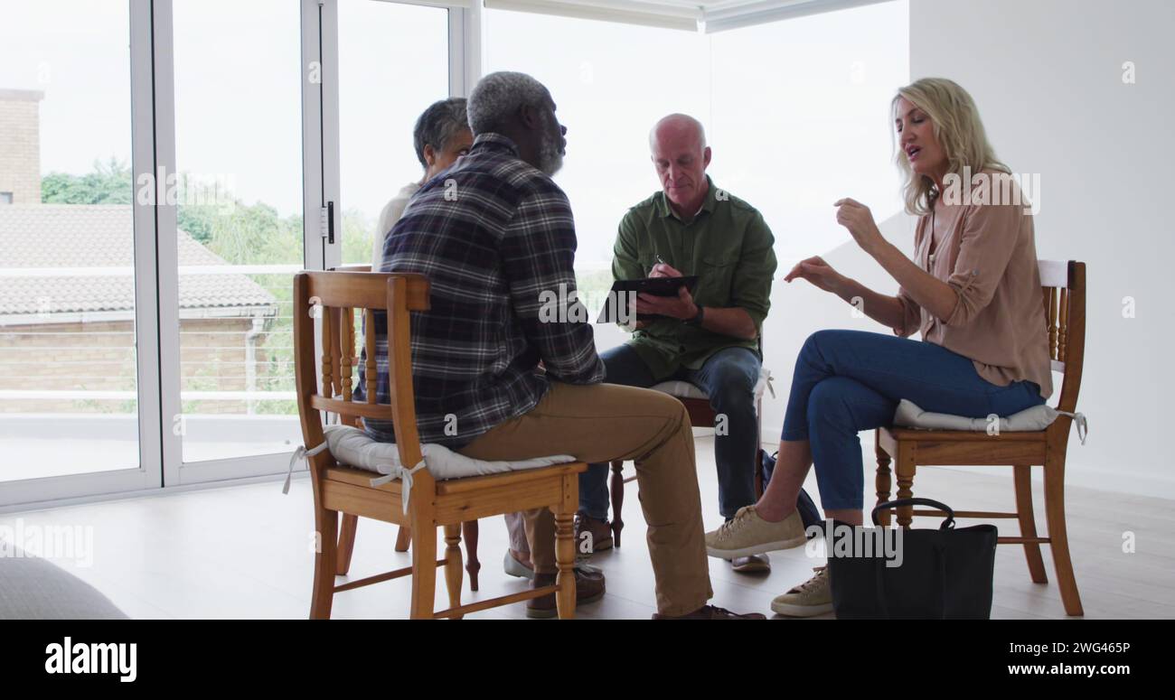 Talking brain hi-res stock photography and images - Alamy